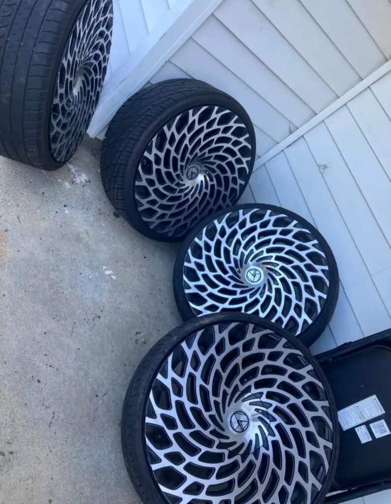 Rims & Tires Liquidation Pallet « Vaal Enterprise Liquidation Pallets PLC